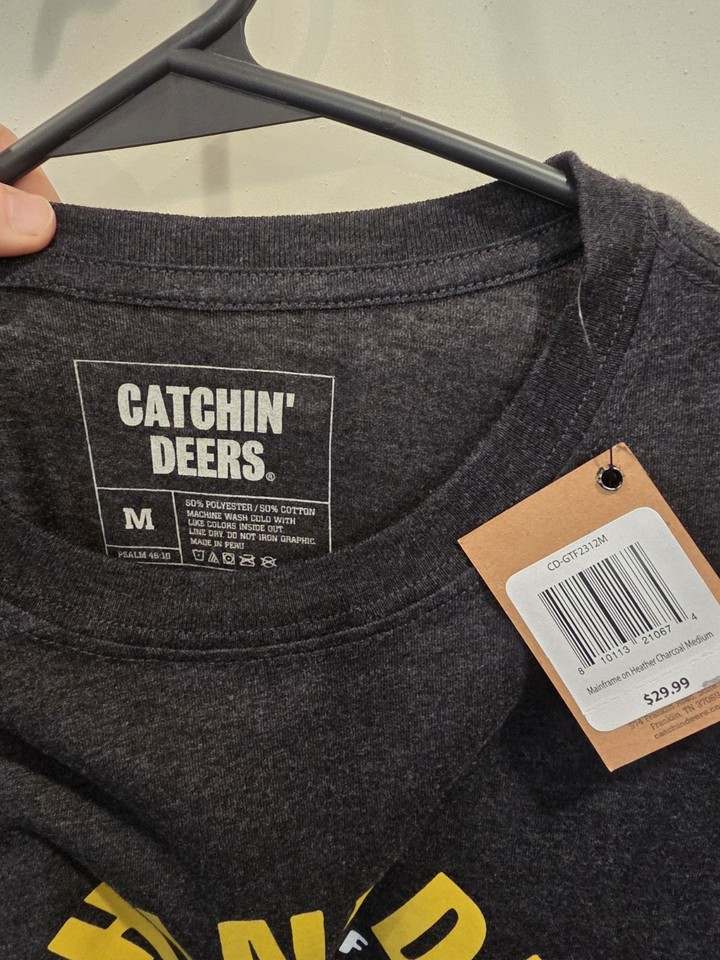 Catchin' Deers T-shirt Established 2016 Wear The Lifestyle Mems Size Medium | eBay