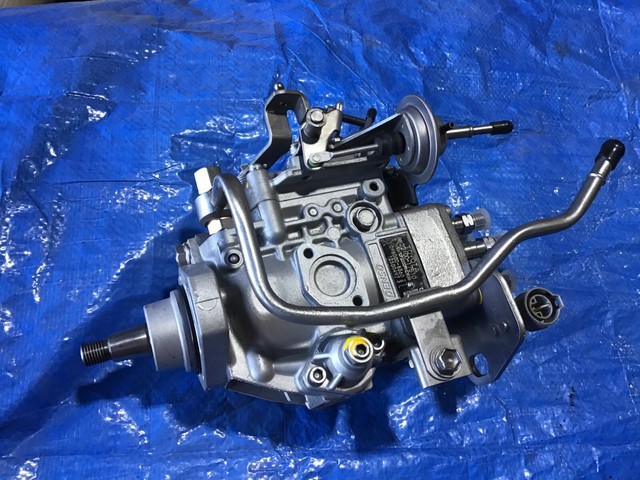 Toyota Landcruiser 1hz Diesel Injector Pump 22100-17510 DENSO 5643 for ...