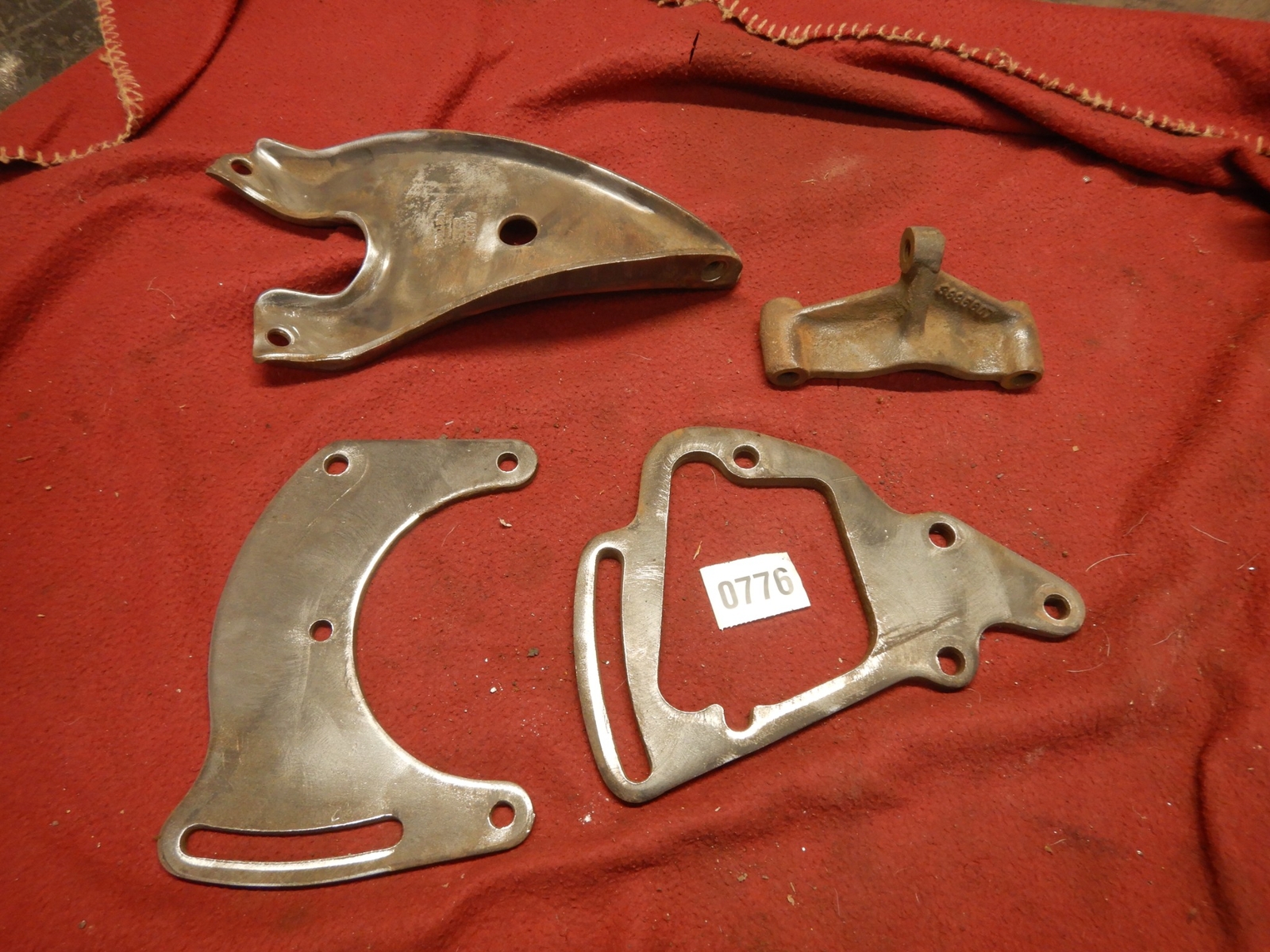73-76 SB CHEVY A/C COMPRESSOR BRACKETS 350 400 CAMARO CAPRICE NOVA ...
