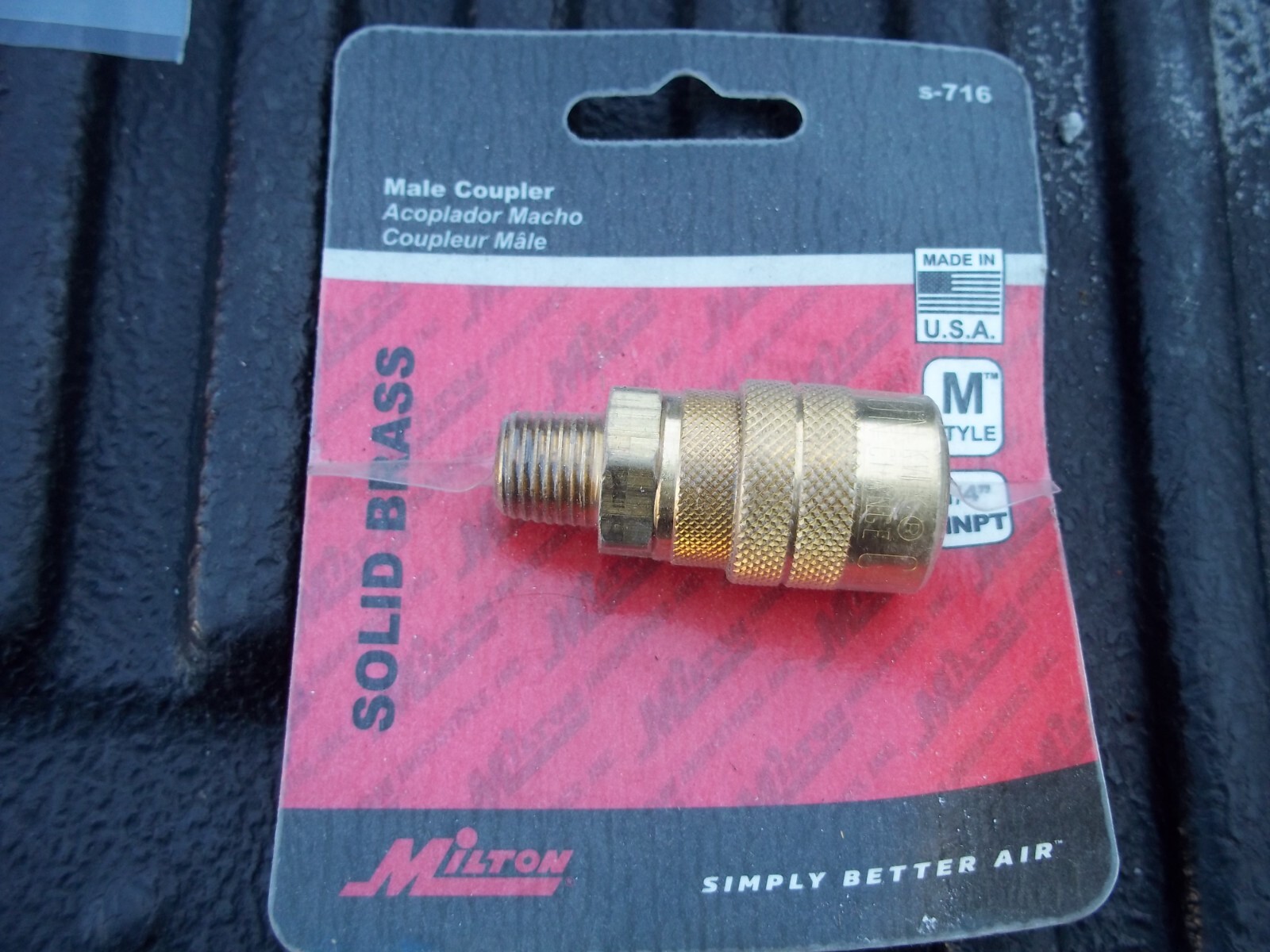Milton P/N S-716 1/4" Male Body M-Style | eBay