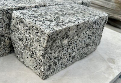 QUALITY CALISTO GRANITE / EDGING / SETTS / BLOCKS/PAVING 200x100x100 £1 ...