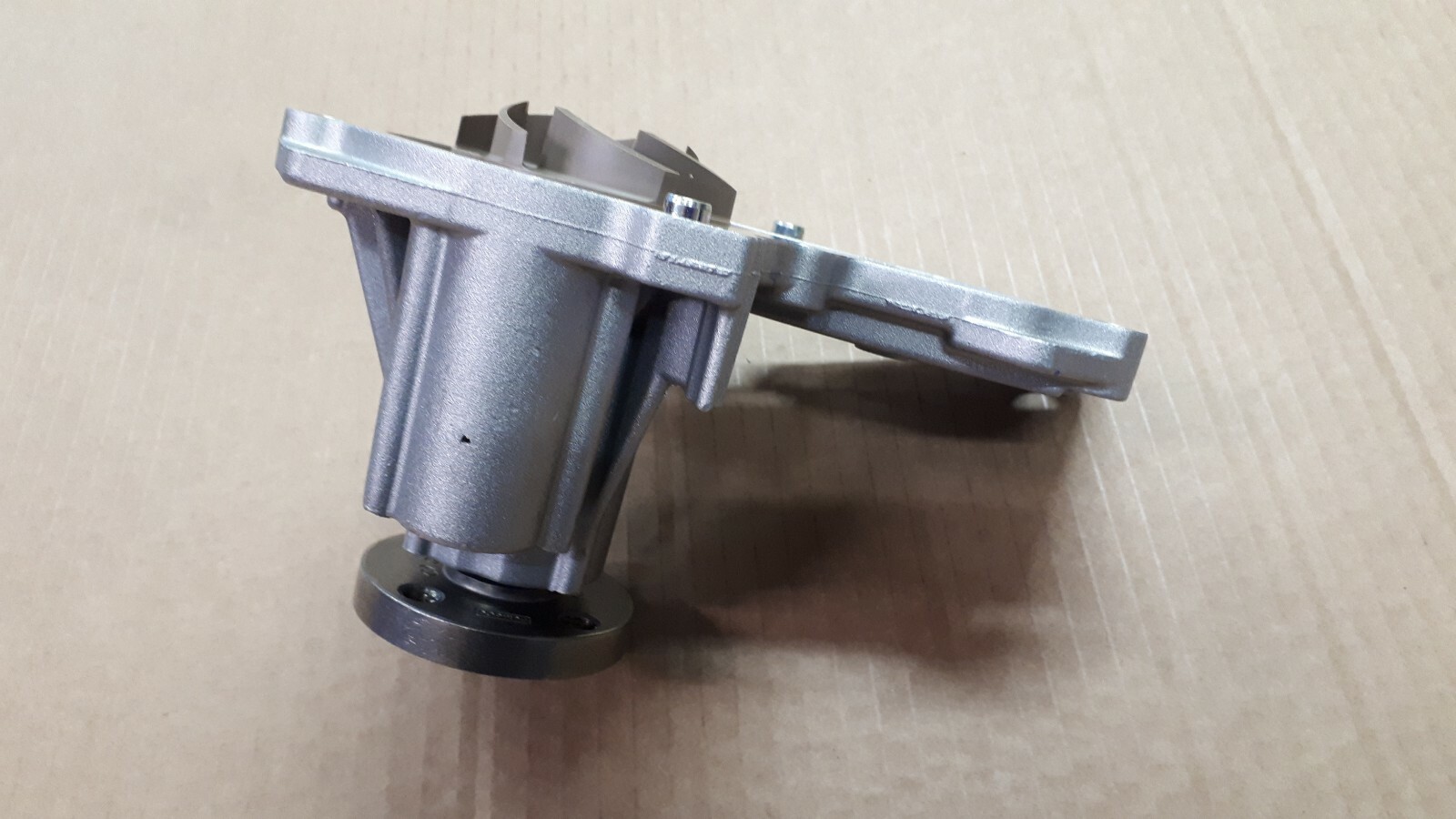 Wasserpumpe Volvo S60 II, S80 II, V40, V60 I, V70 III Ford Mazda ...