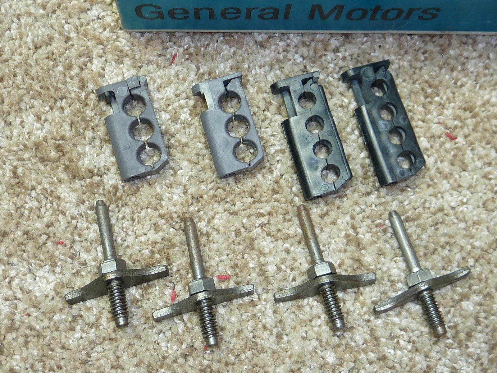 NOS 1967 1976 Buick V8 Valve cover spark plug wire retainers Looms bolt ...