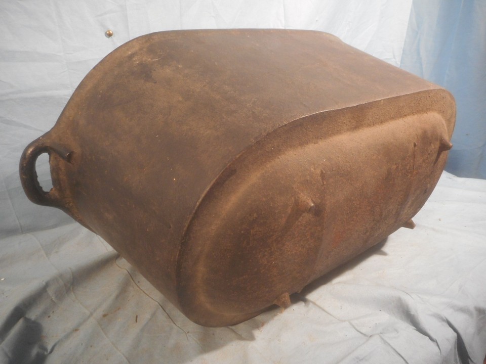 Antique 1800's GATE MARKS Unbranded Cast Iron Oval Shaped 4 Leg Pot/Ham ...