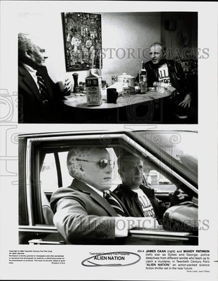 1988 Press Photo James Caan & Mandy Patinkin in "Alien Nation" Movie ...