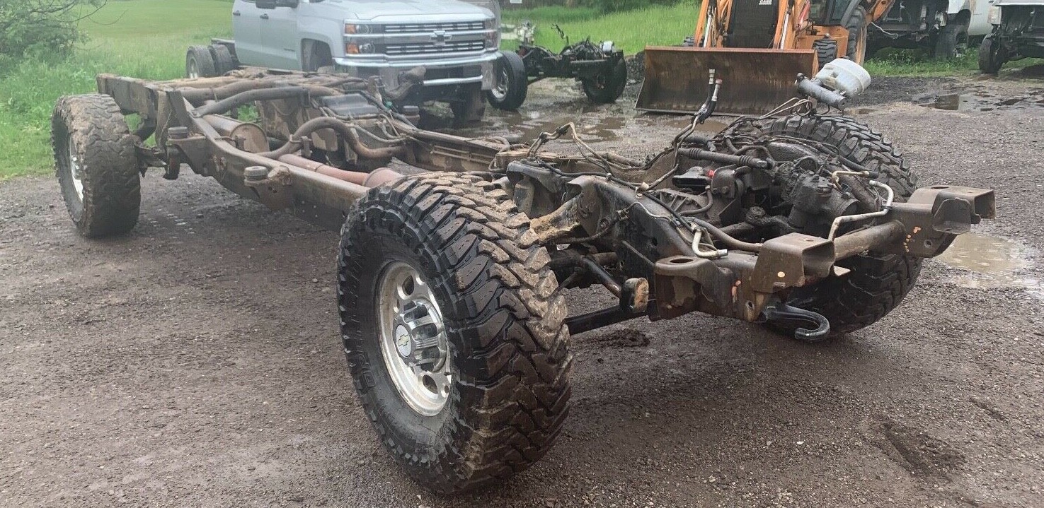 2007 Crew Cab Short Bed 4WD Rolling Chassis Frame Chevy GMC 2500HD 3.73 ...
