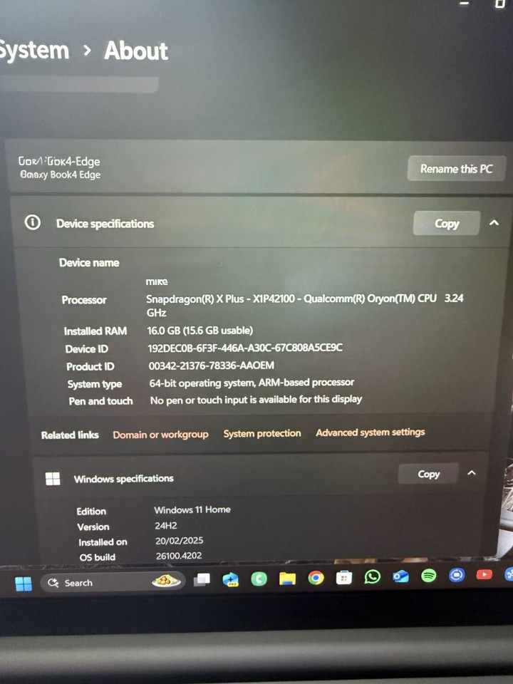 SAMSUNG Galaxy Book4 Edge 15.6" Laptop, Copilot+ PC - Snapdragon X Plus ...
