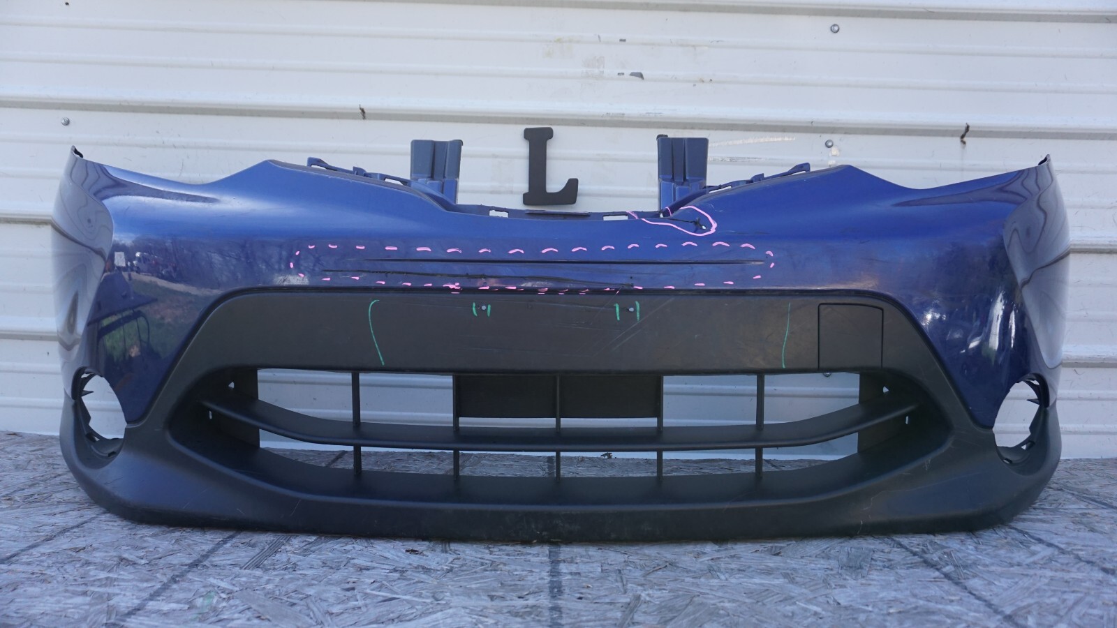 2017-2019 NISSAN ROGUE SPORT FRONT BUMPER COVER OEM 620226MA0H 17 18 19 ...