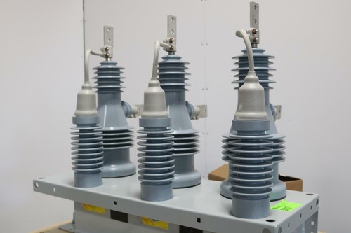 Hubbell Trinetics SMC15-11E1D2ME6XX Synchronous Vacuum Close Capacitor ...