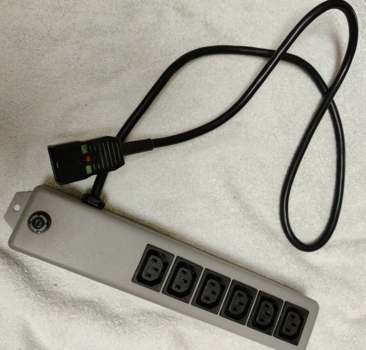 Waber Power Tap/Strip PDU C13 C20 X999-815 250V 10A | eBay