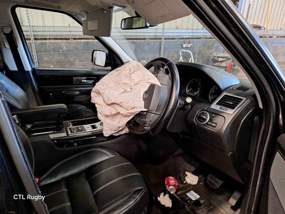 2013 LAND ROVER RANGE SPORT Mk1 Front Left Outer DOOR HANDLE LR030195 ...