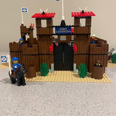 LEGO Western: Fort Legoredo (6769) 42884067694| eBay
