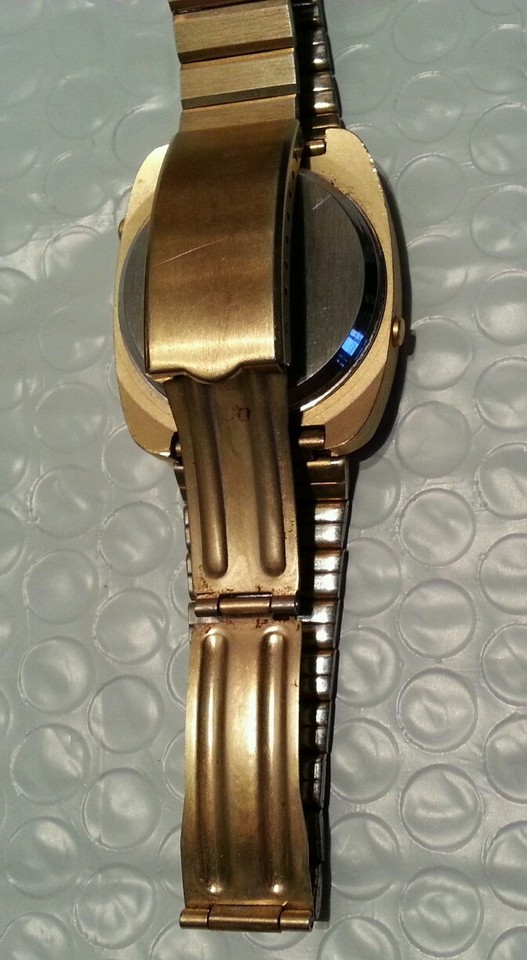 MICROSONIC DIGITAL SOLID STATE RED LED WRISTWATCH RARE VINTAGE | eBay