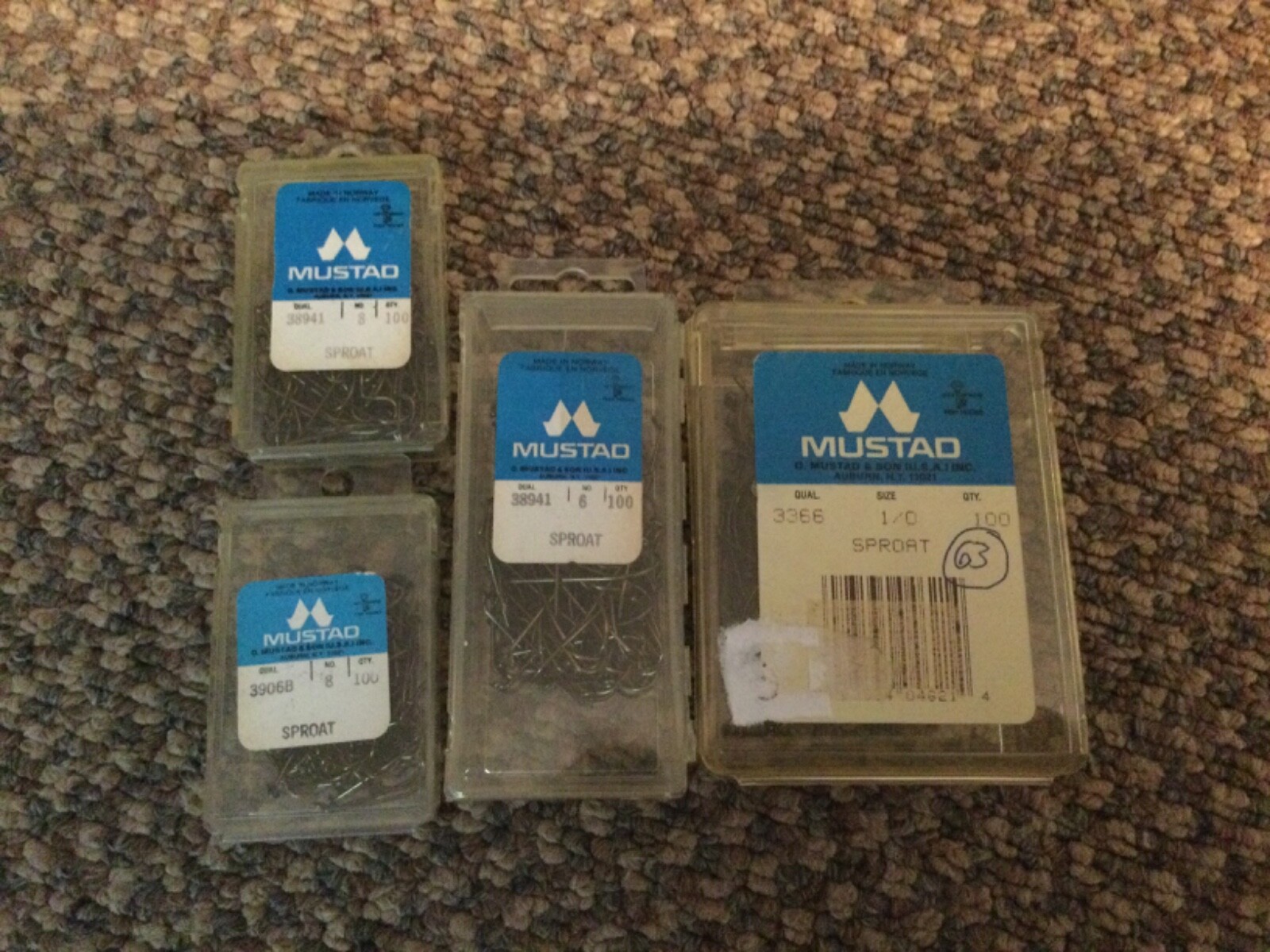 4x Lot Vintage MUSTAD Sproat Fishing Lure Hooks 3366 38941 3906B size 1 ...