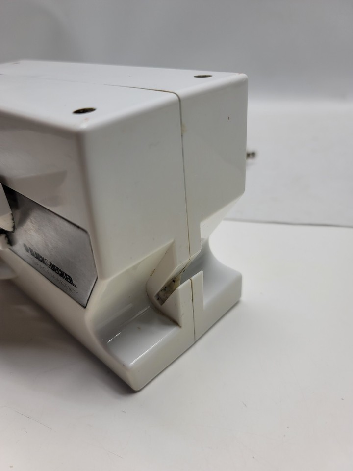 Black & Decker Spacemaker Under Cabinet Can Opener Knife Sharp C085 No ...