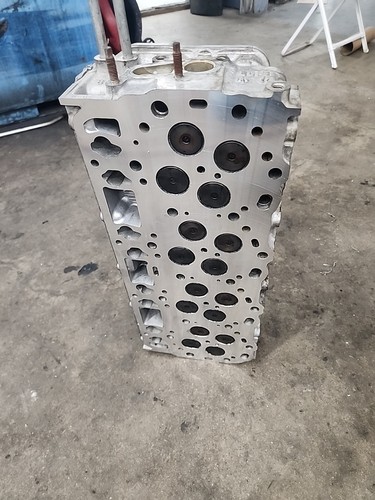 Oem Remanufactured Loaded Cylinder Head for 2011-2016 GM 6.6 Duramax ...