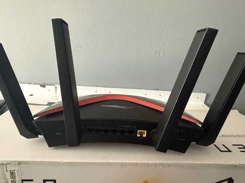 Netgear Nighthawk XR700 Gaming Router - Works perfectly, USED w ...