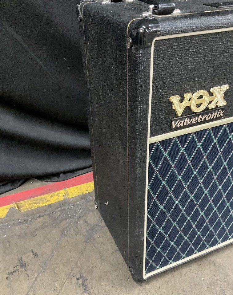 Vox Valvetronix AD120VT 120W Stereo Modeling Combo Guitar Amplifier | eBay