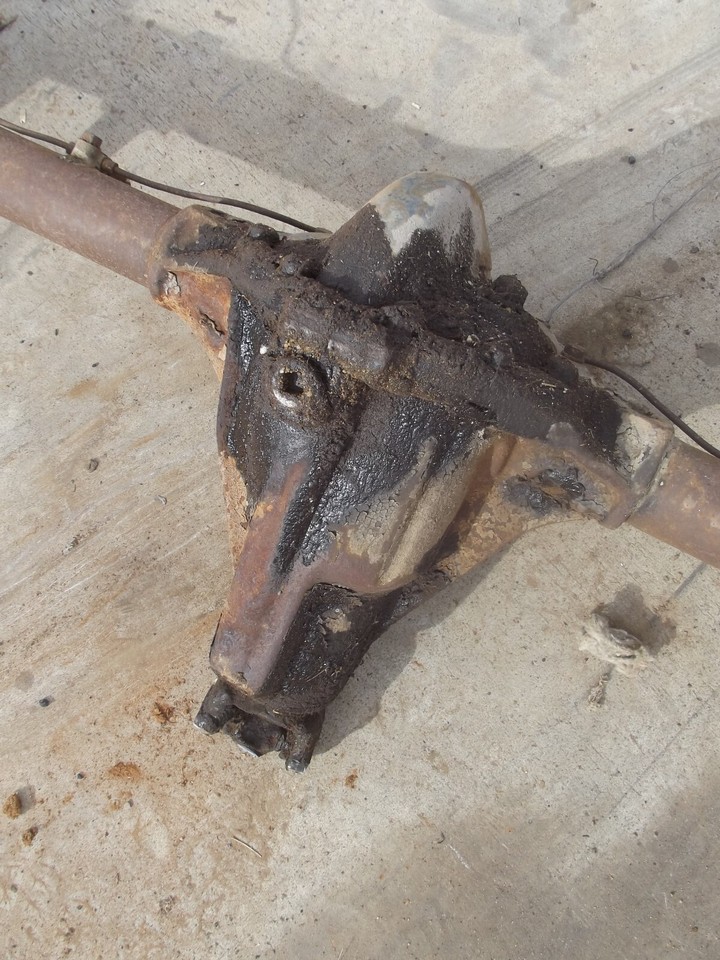 VINTAGE STUDEBAKER PICKUP TRUCK REAR AXLE m5 1946 1947 1948 rearend ...