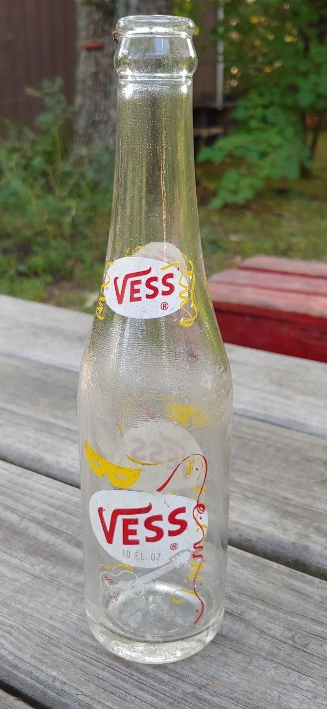 Vintage 1969 VESS Cola BOTTLE Soda Pop 10 Fl Oz OWENS ILLINOIS | eBay