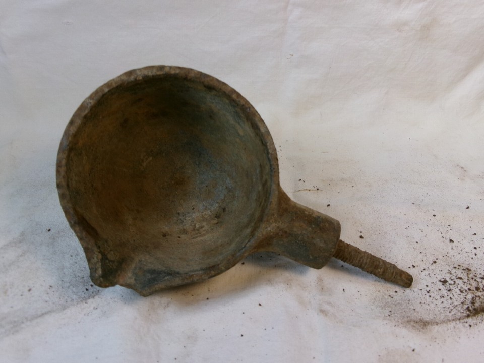 2 Antique Rustic Advanced Mfg Co Erie PA Cast Iron Lead Smelting Ladles ...