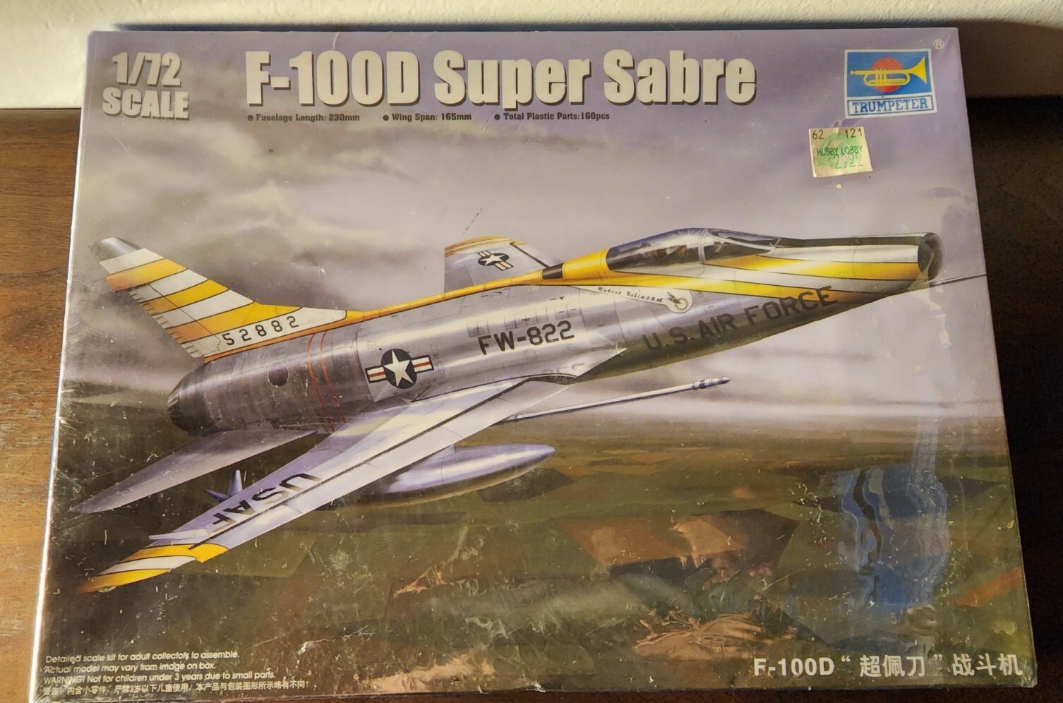 Factory Sealed TRUMPETER 01649 F-100D SUPER SABRE MODEL KIT-NIB-1:72 ...