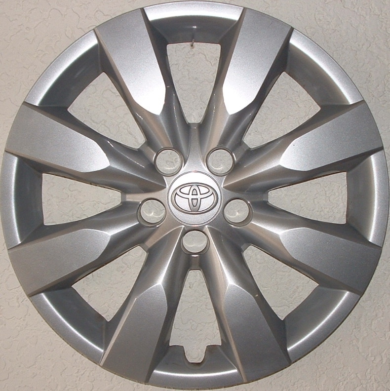 1 genuine original factory Toyota COROLLA hub cap wheel cover 2014 2015 ...