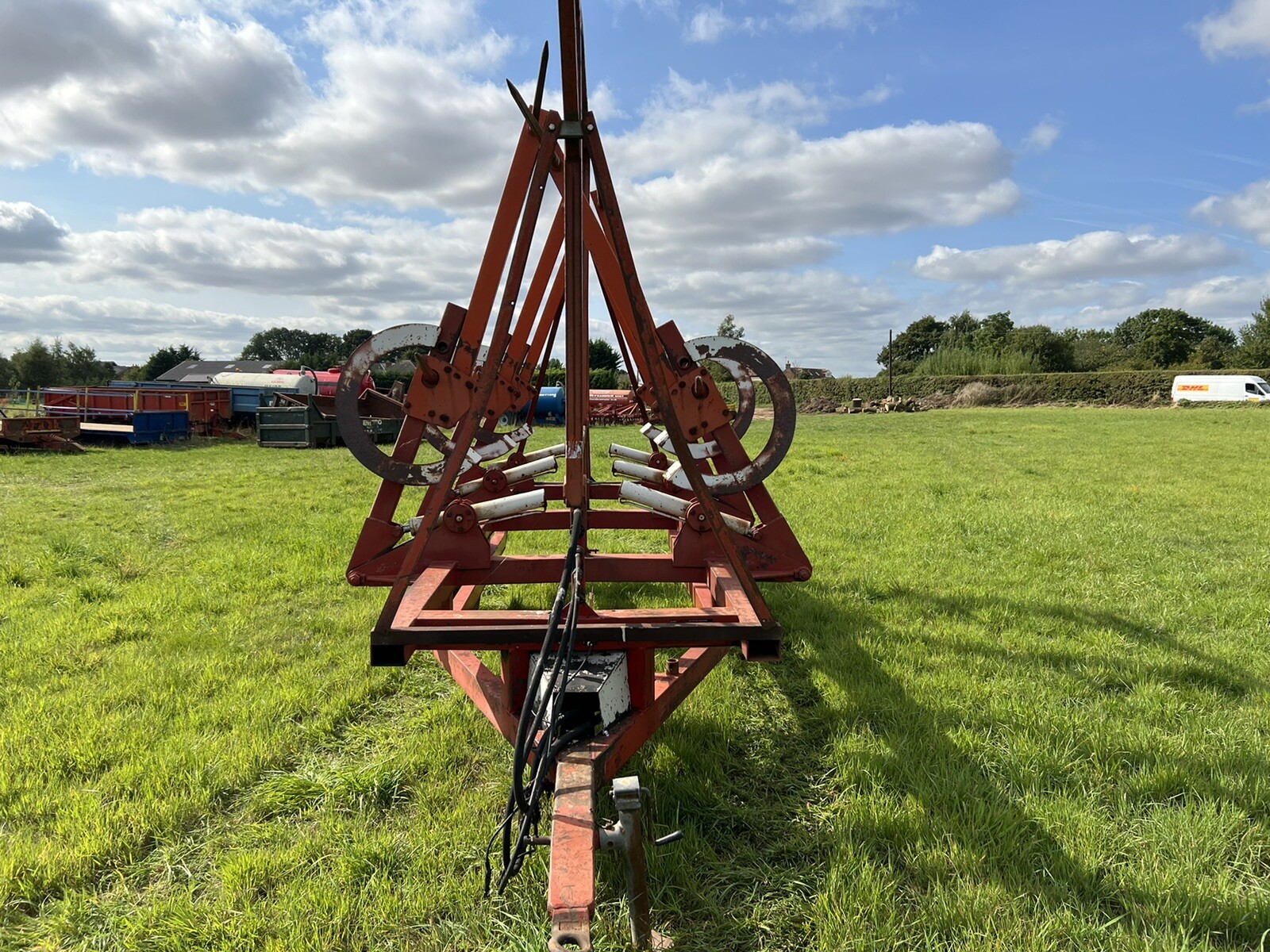 TRAILEYRE BALE TRAILER, 12 Round Bale, 6 Square, Bales, Tractor, Cart ...