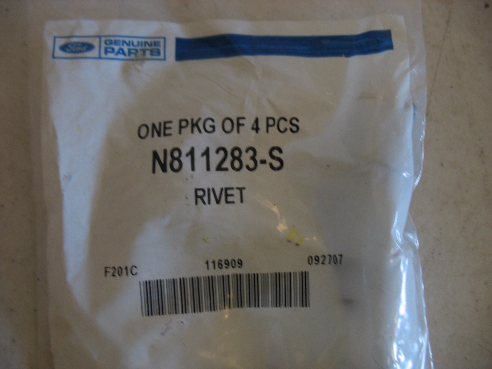 BRAND NEW GENUINE FORD OEM MUD FLAP SCREW #N811283S Package of 4 | eBay