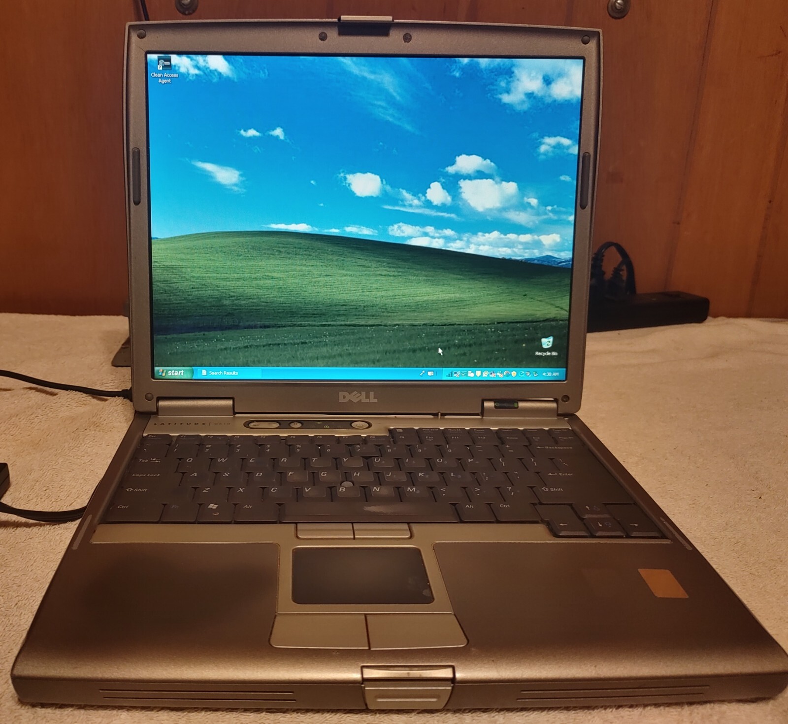 Dell Latitude D610 Laptop 1.8 GHZ 2GB Ram 75GB HDD WIN XP Pro DVDRW | eBay