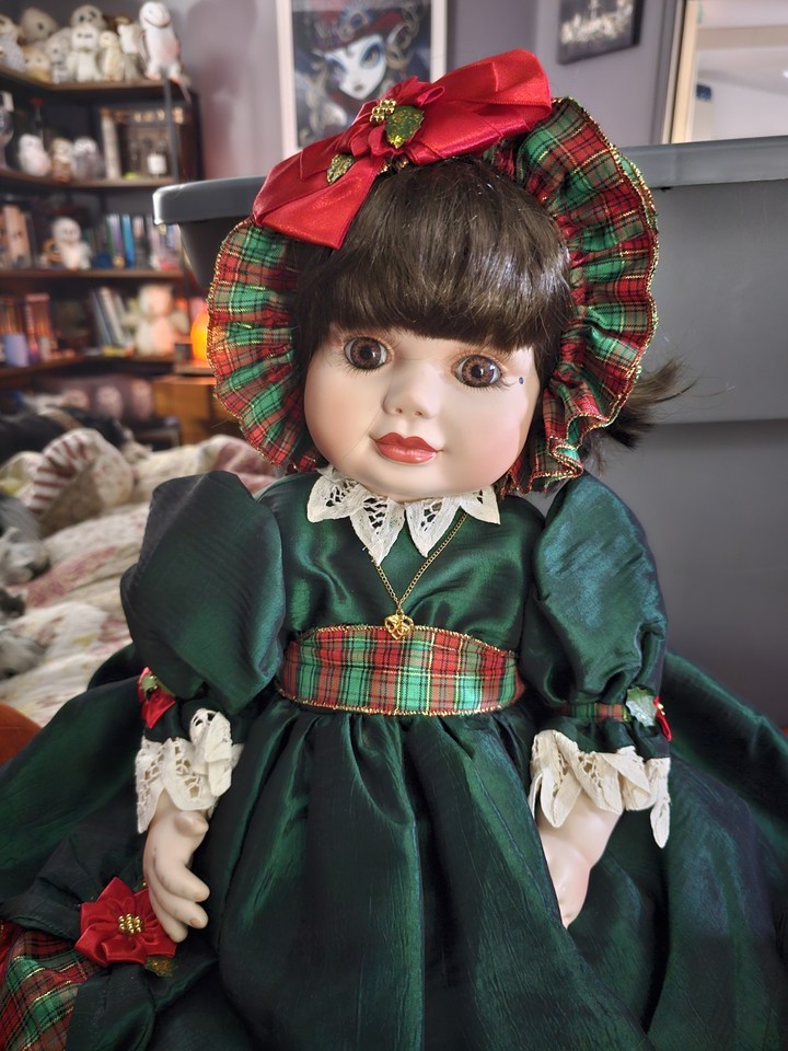 Olive Mae 1996 Christmas Edition Porcelain By Marie Osmond | eBay