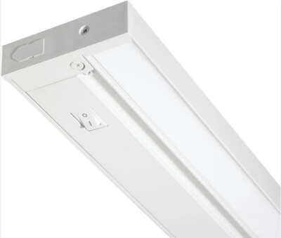 Juno Pro-Series SoftTask 30-in Hardwired Under Cabinet LED Strip Light ...