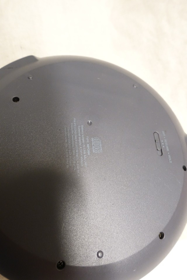 Philips Magnavox MPC500 Portable FM Tuner CD Player with 100 ESP ...