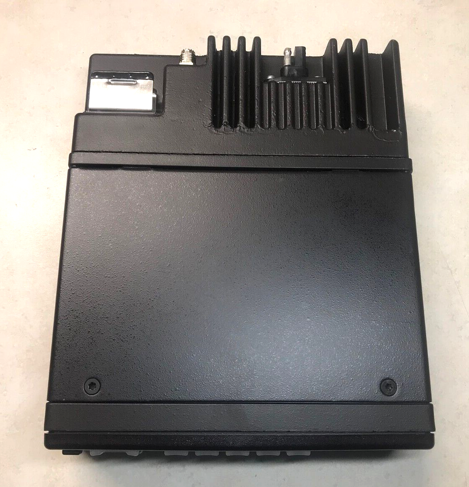 Motorola Astro Spectra UHF Mobile Radio D04SKF9PW5AN 482-512 MHz | eBay