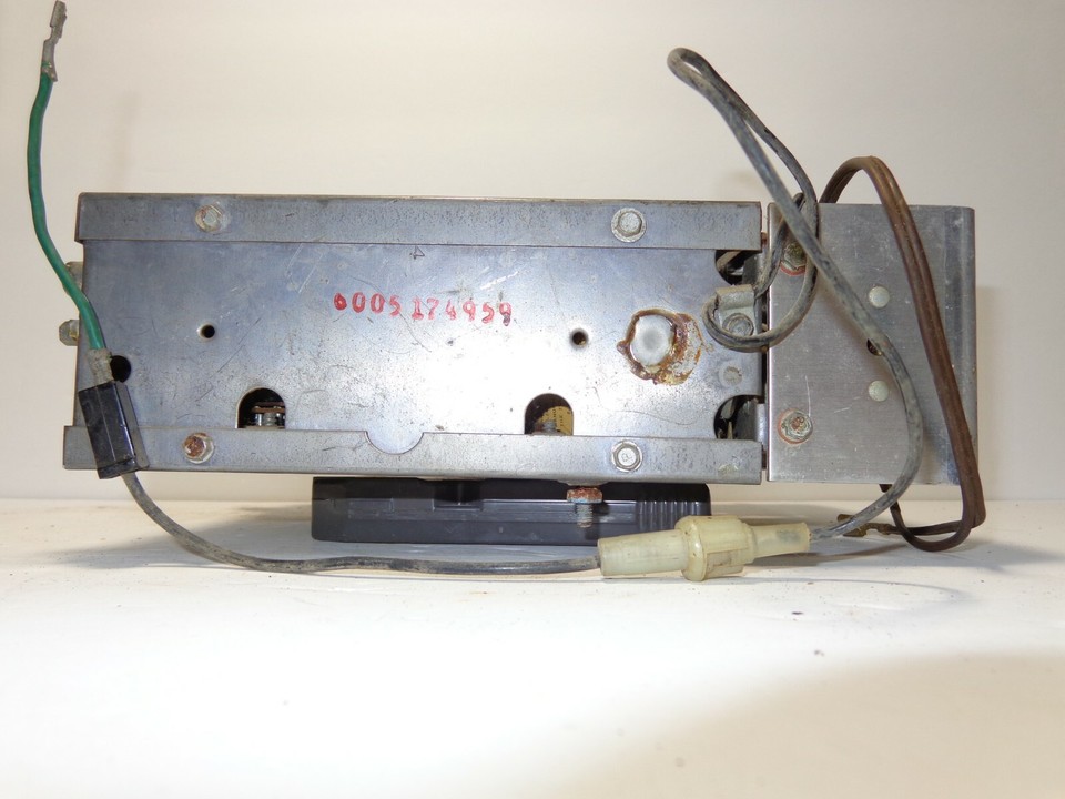 1959 Plymouth AM Push Button Radio Savoy, Fury, Belvedere Mopar 855 ...