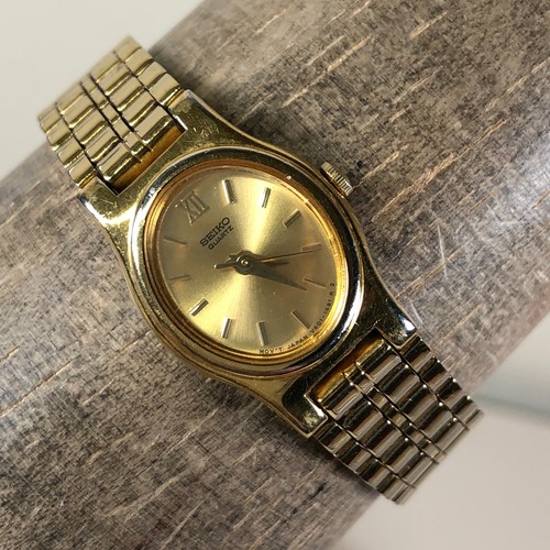 Vintage Seiko Women V401-5109 Gold Tone Oval Quartz Analog Watch 5 1/2 ...