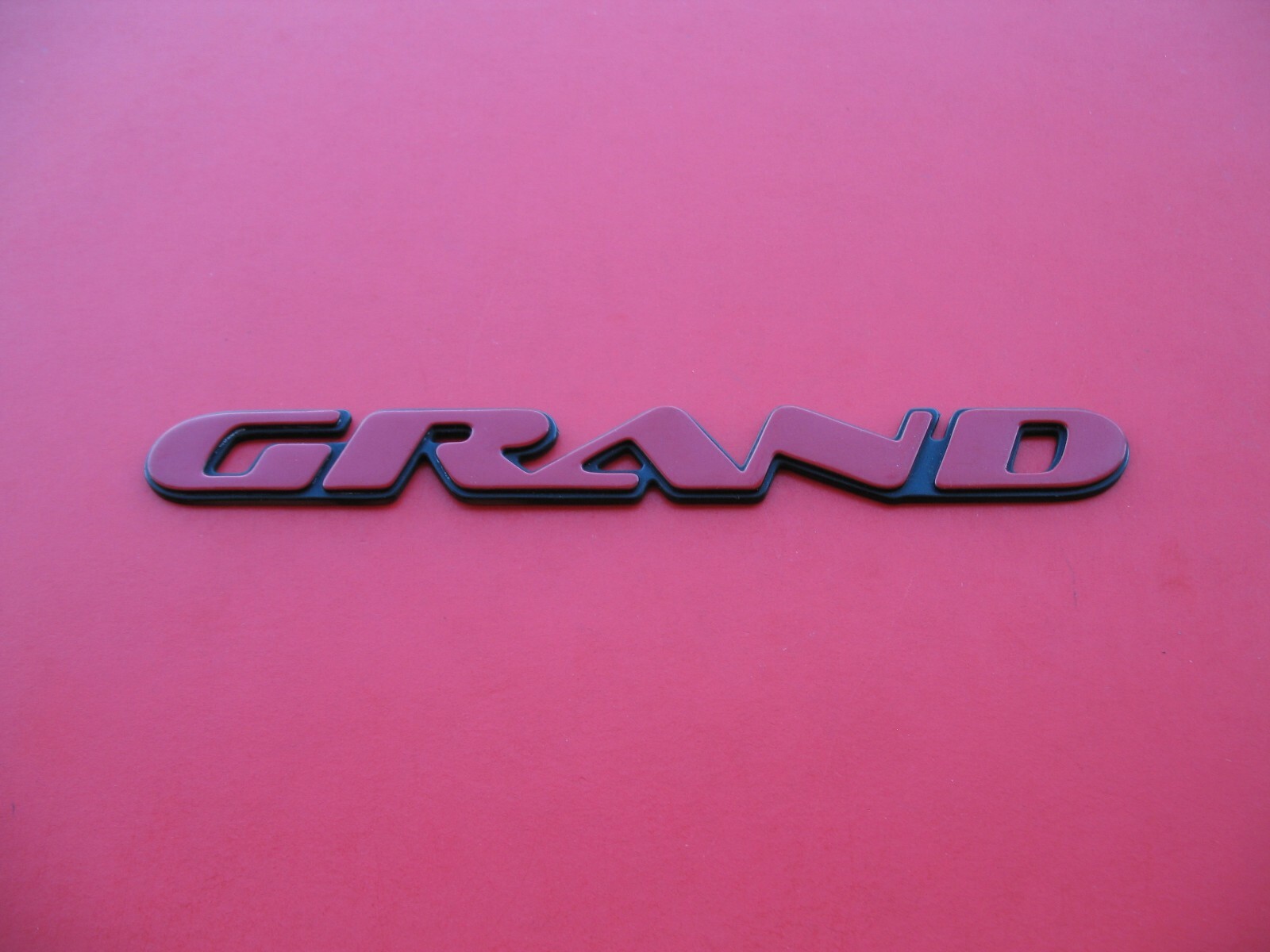 PONTIAC GRAND PRIX EMBLEM LOGO BADGE SIGN SYMBOL USED OEM B4760 | eBay