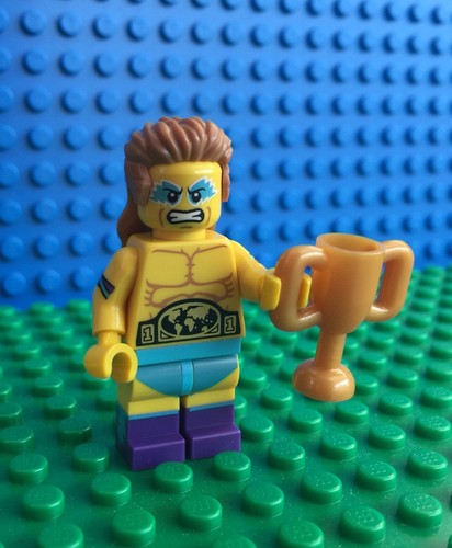 Lego 71011 Series 15 WRESTLING CHAMPION Sport Trophy Minifigures City ...