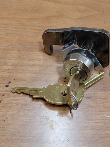 COMPX NATIONAL C9100, C7120 USPS 1172C Mailbox Lock w/Cam And 3 Keys | eBay