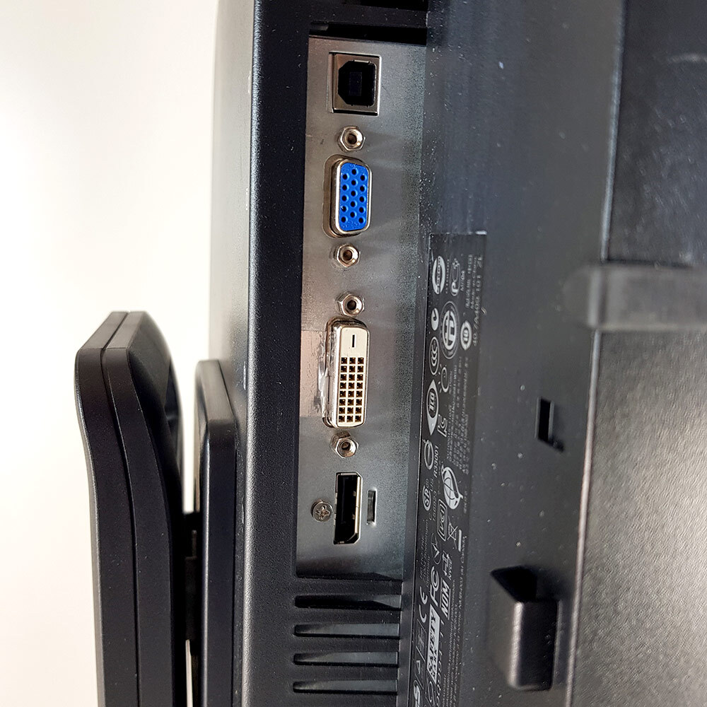 HP Compaq LA2405WG 24" 1920x1200 Breitbildschirm DisplayPort DVI VGA ...