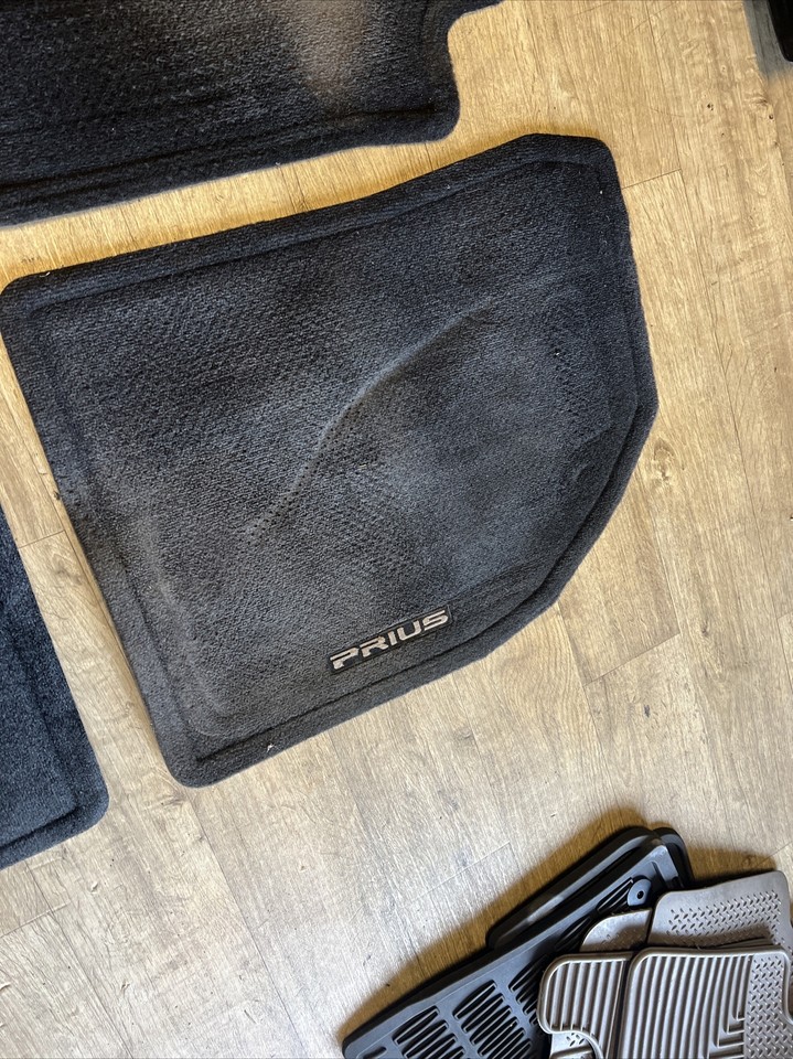 2010-2014 Toyota prius Floor Mats | eBay