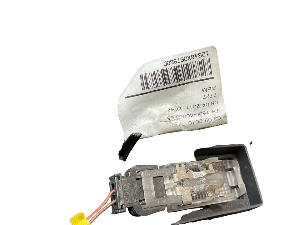 Portaoggetti cruscotto AUDI A1 (8X) 8X1857104A4PK Usato 4K4 4UE G51 L0L ...