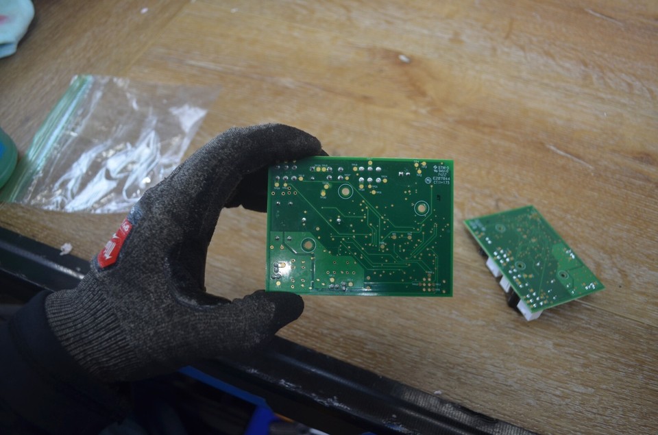 (QTY:1) MAYTRONICS DOLPHIN PCB Board 2410103lf C5 Wave 100 Motor | eBay