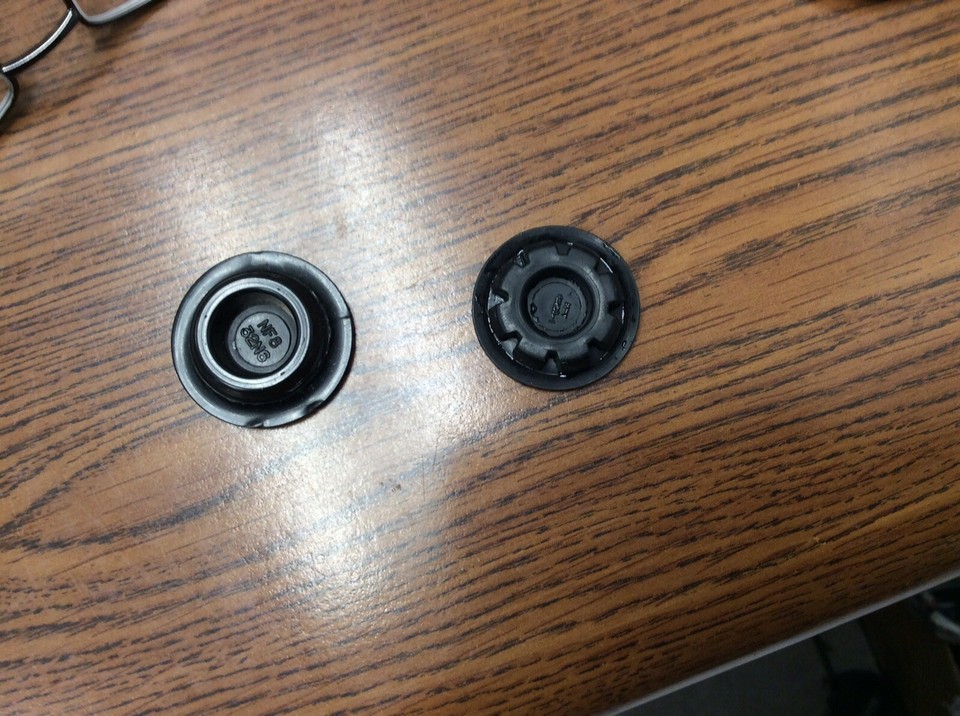 GENUINE TOYOTA & LEXUS 2000-2021 Door Shell Hole, Plug 90950-01958 | eBay