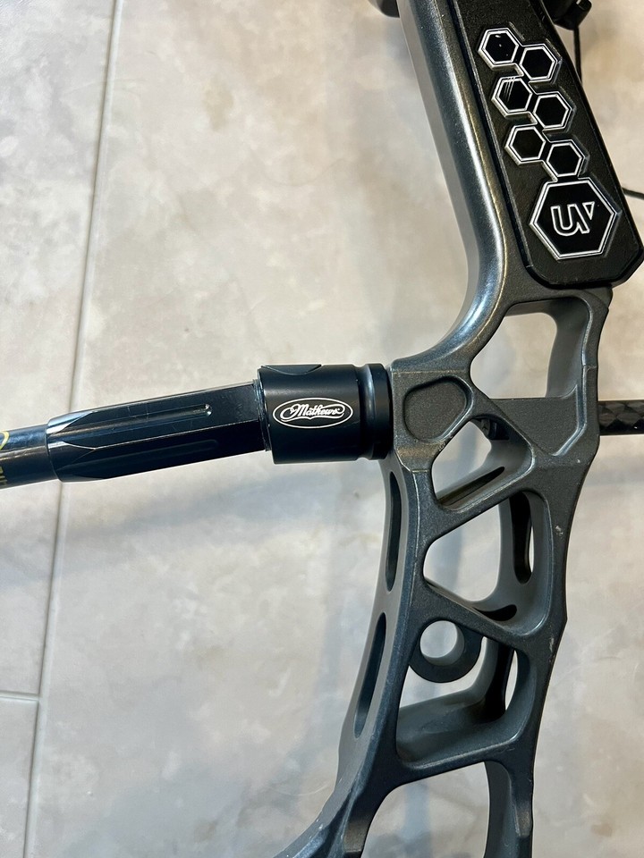 Mathews TRX 34 Bow RH 29/70 | eBay