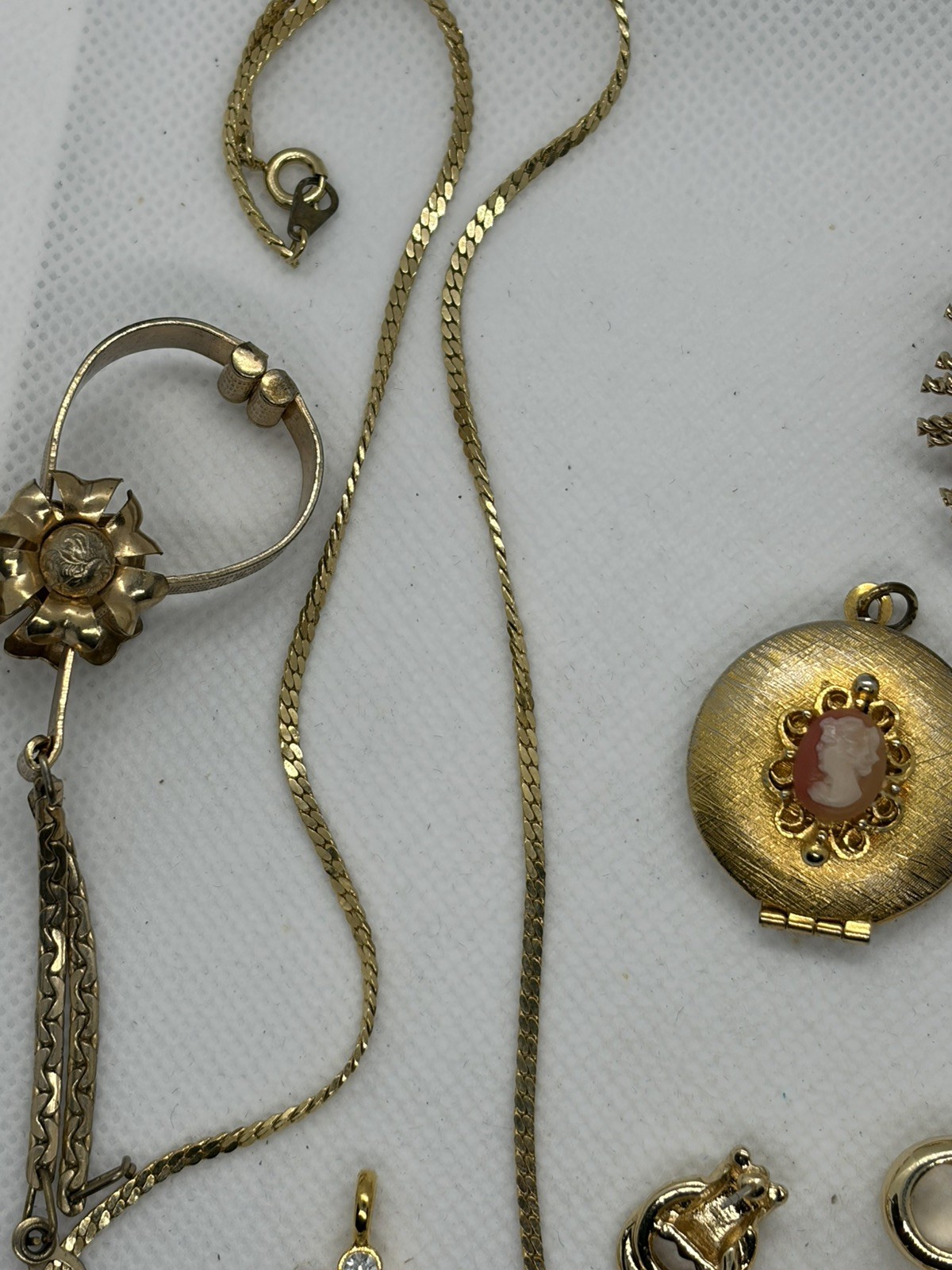 Vintage Estate Modern GOLD TONE Costume Jewelry Lot 12 PIECES | eBay