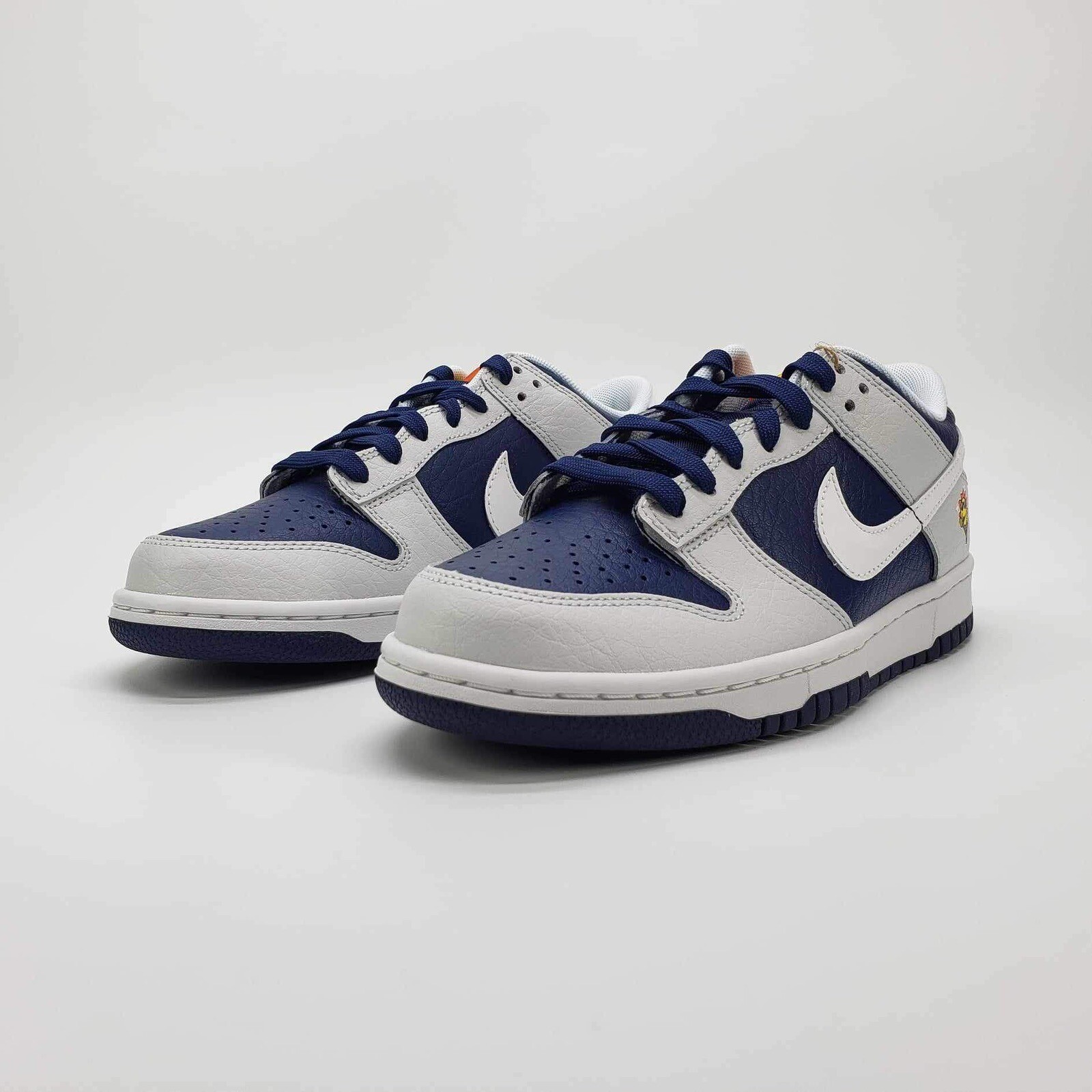 Nike Dunk Low GS UV Reactive Photon Dust Midnight Navy Size 6Y FN6968 ...
