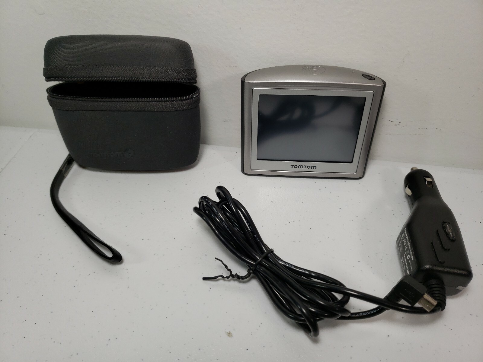 TomTom One 3rd Edition N146444 GPS - Charger and Case Bundle TESTED ...