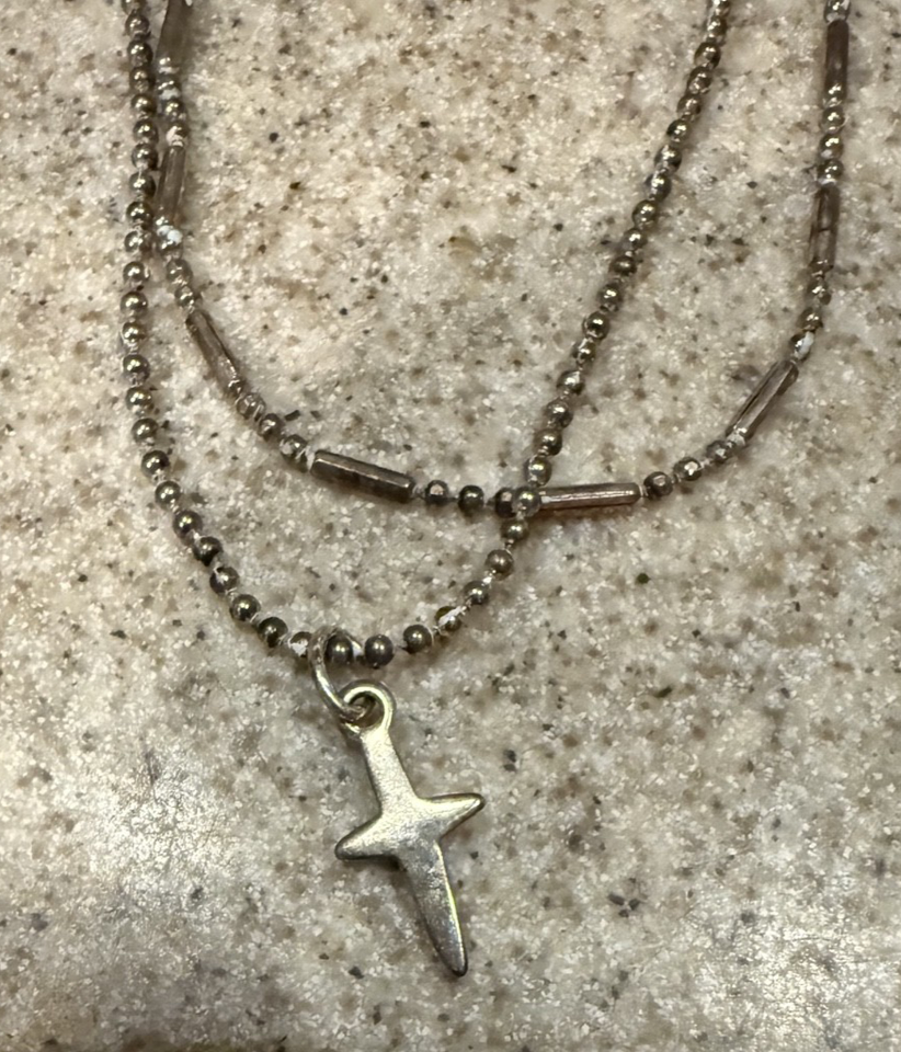 B1652 Premier Designs Cross Pendant Necklace Earrings Silvertone ...
