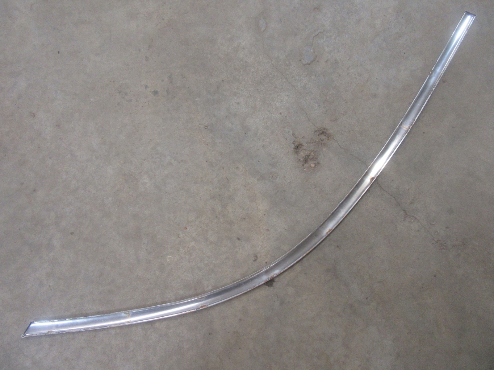 1949-1952 Chevrolet Styleline Deluxe 4 door sedan exterior frame trim ...